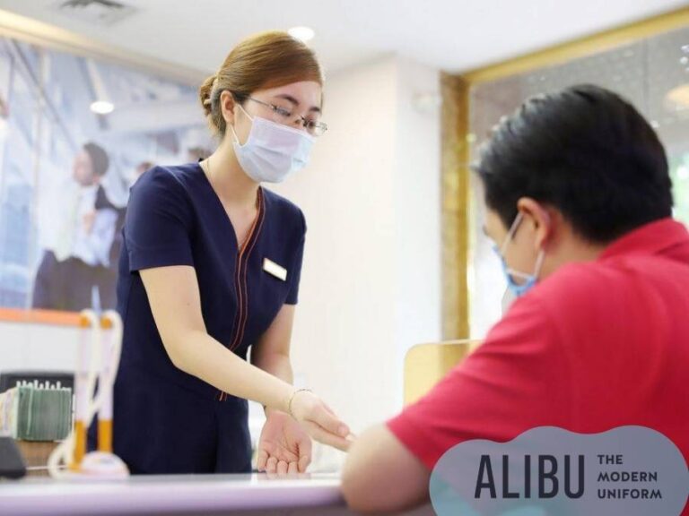 Đồng Phục SHB 2022: Ấn Tượng Trong Cách Phối Màu Sắc